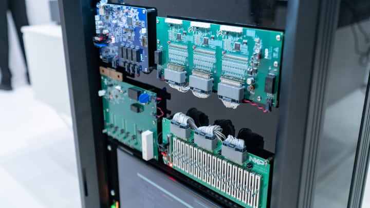 NXP Cloud-Connected BMS Powers Secure Twinning for EU Battery Passport Compliance | NXP ...